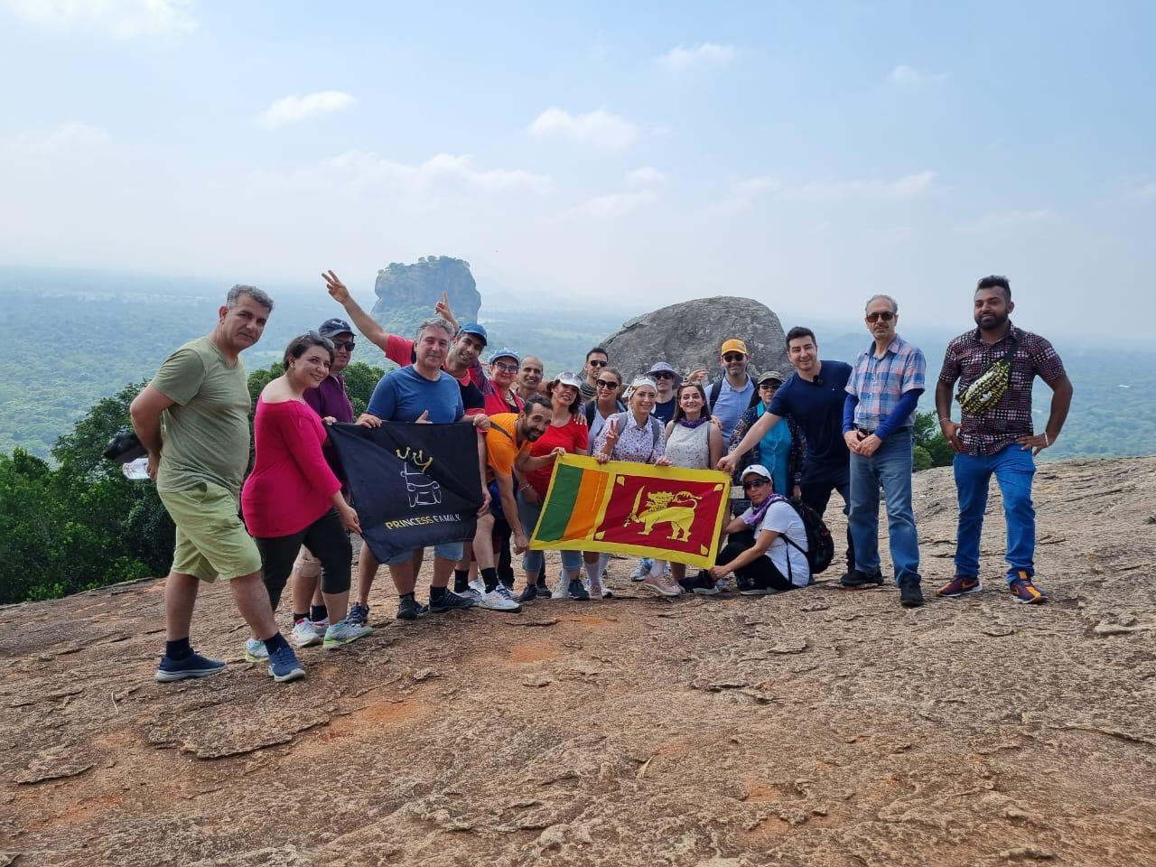 Gallery - Ceylo Traveler in Sri Lanka Travel Photo Gallery